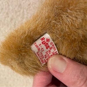 Russ | Toys | Vintage Russ Berrie Caress Soft Pets Honey Valentines ...
